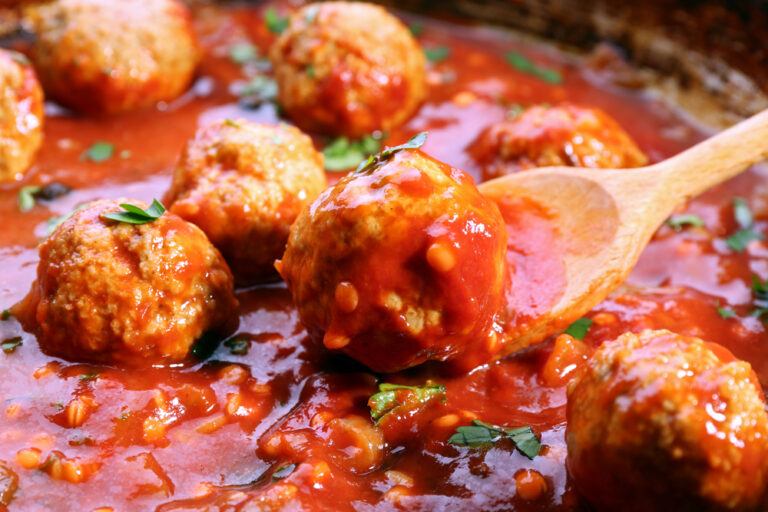 Polpette al sugo: la ricetta per chi ama la tradizione | BellaCarne